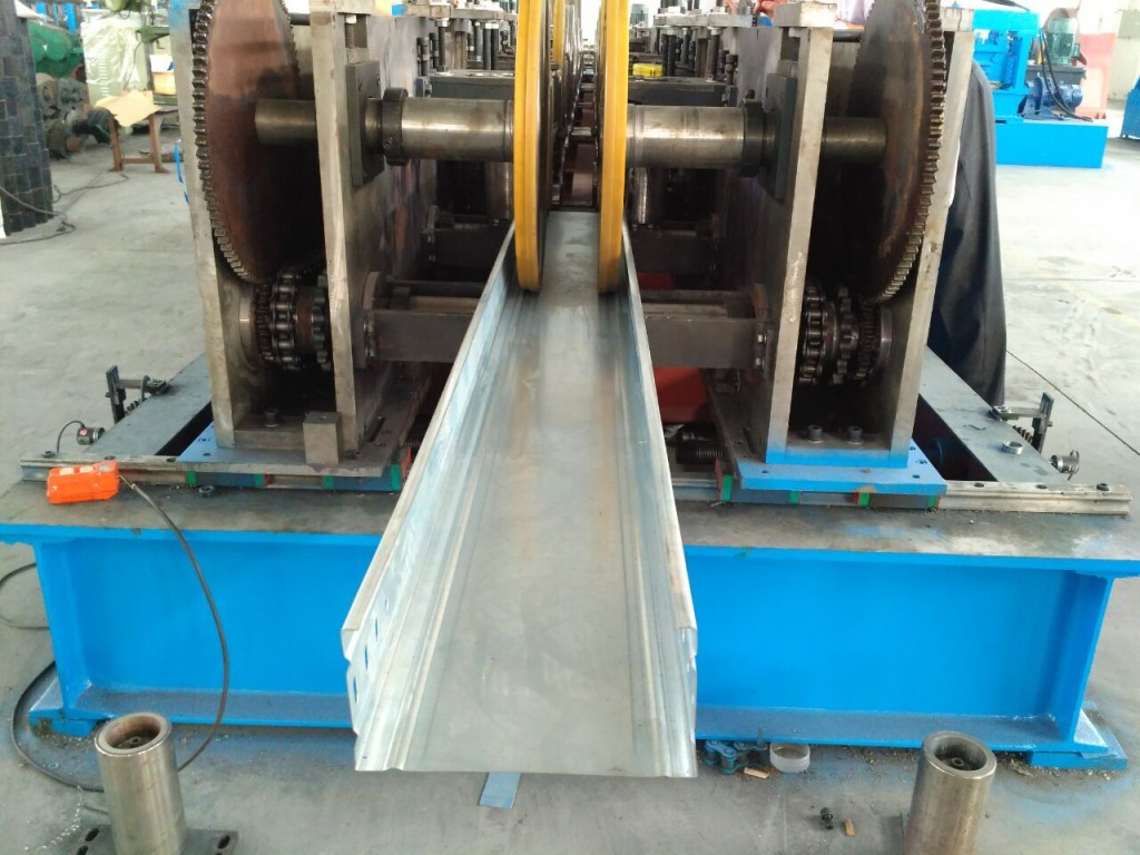 cable-tray-making-machine - Wuxi Taihu Machinery Manufacturing Co., Ltd.