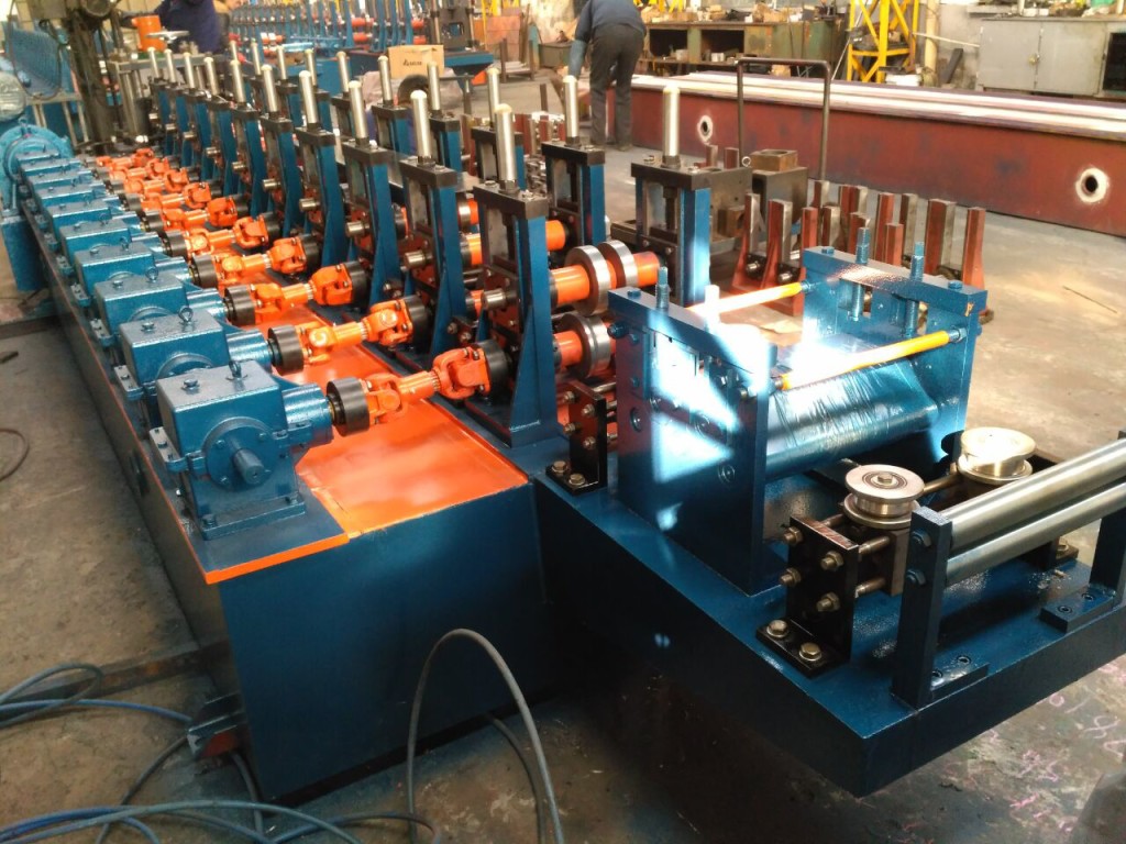 racking brace forming machine - Wuxi Taihu Machinery Manufacturing Co ...
